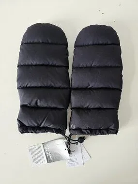 lululemon athletica | Accessories | Nwt Lululemon Black 60 Fill Goose ...
